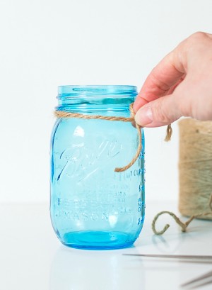 Fishnet Wrapped Mason Jar Craft - It All Started With Paint