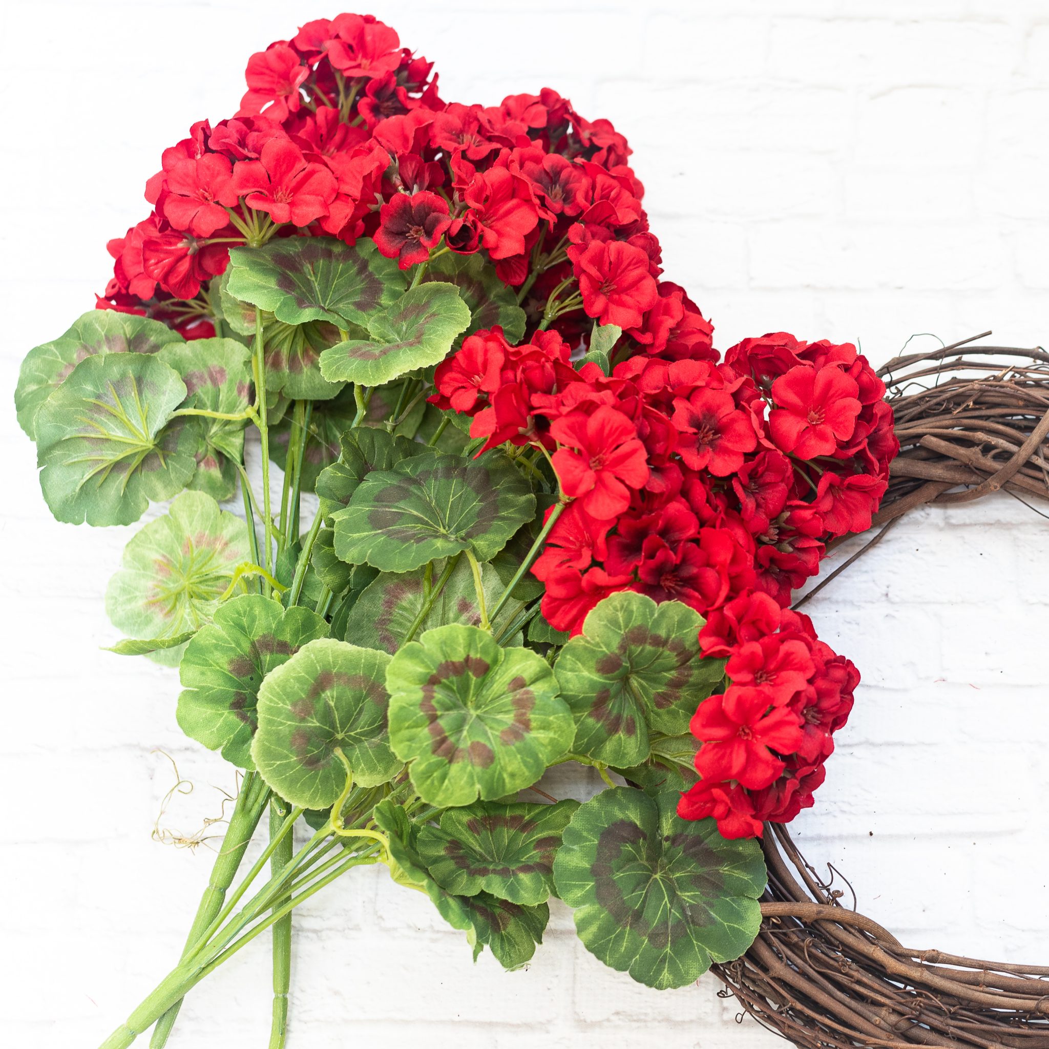 Geranium Wreath DIY - It All Started With Paint