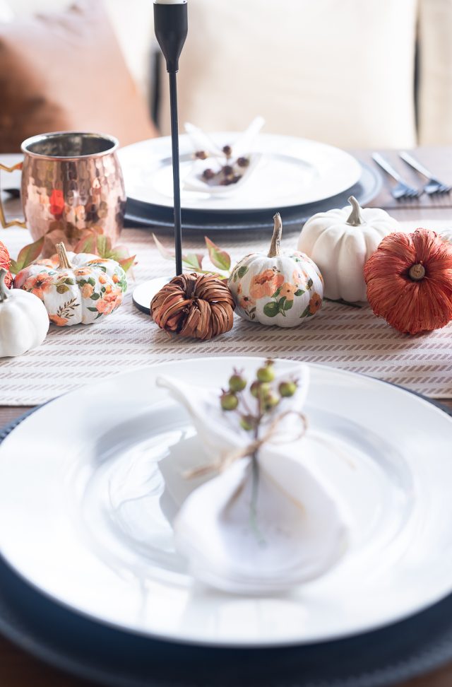 Thanksgiving Table Setting Idea in Orange, Rust, Neutrals - It All ...