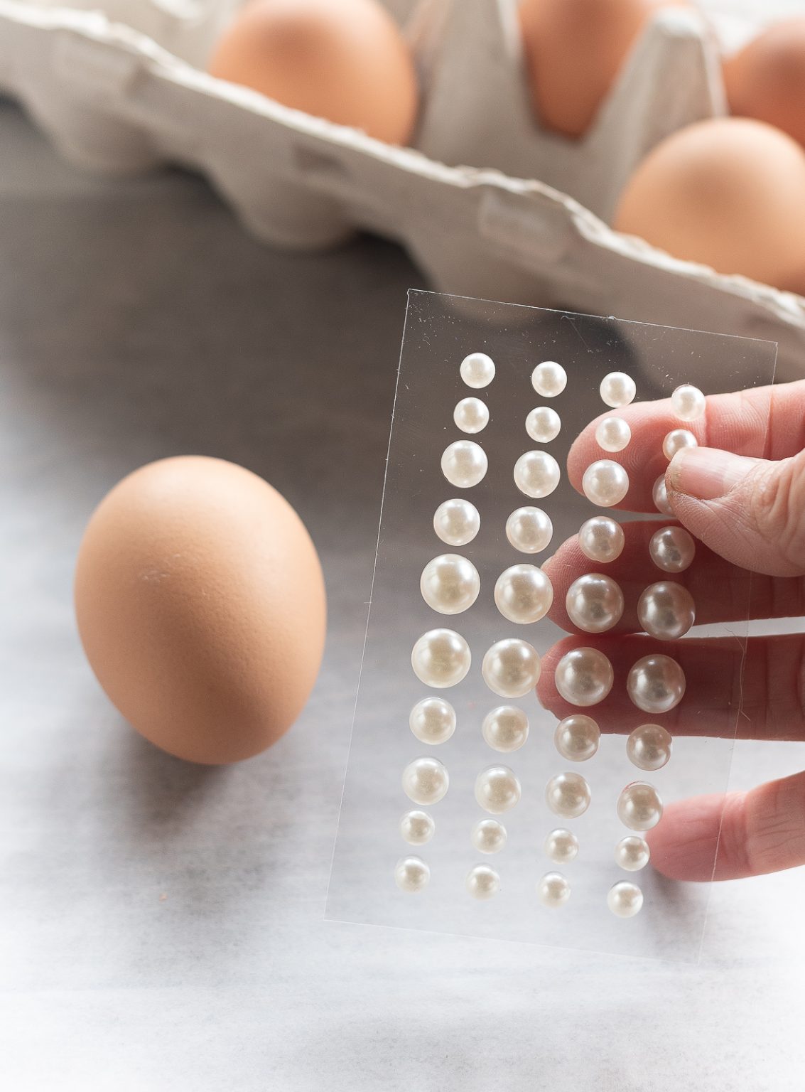 How To Decorate Easter Eggs with Rhinestones, Pearls & Flowers - It All Started With Paint