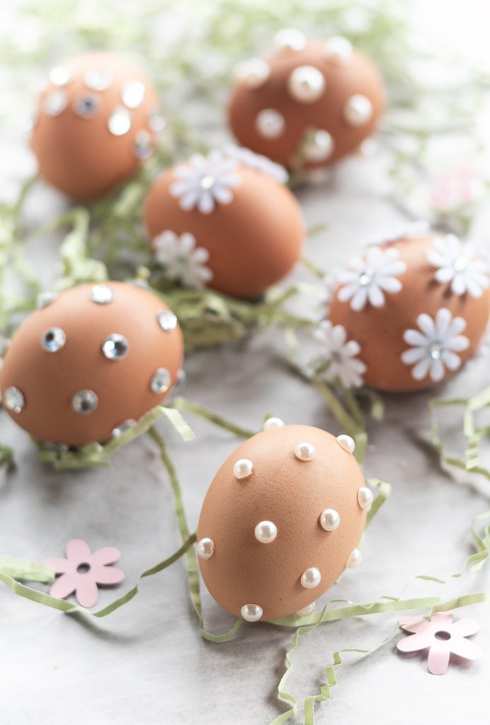 How To Decorate Easter Eggs with Rhinestones, Pearls & Flowers - It All Started With Paint