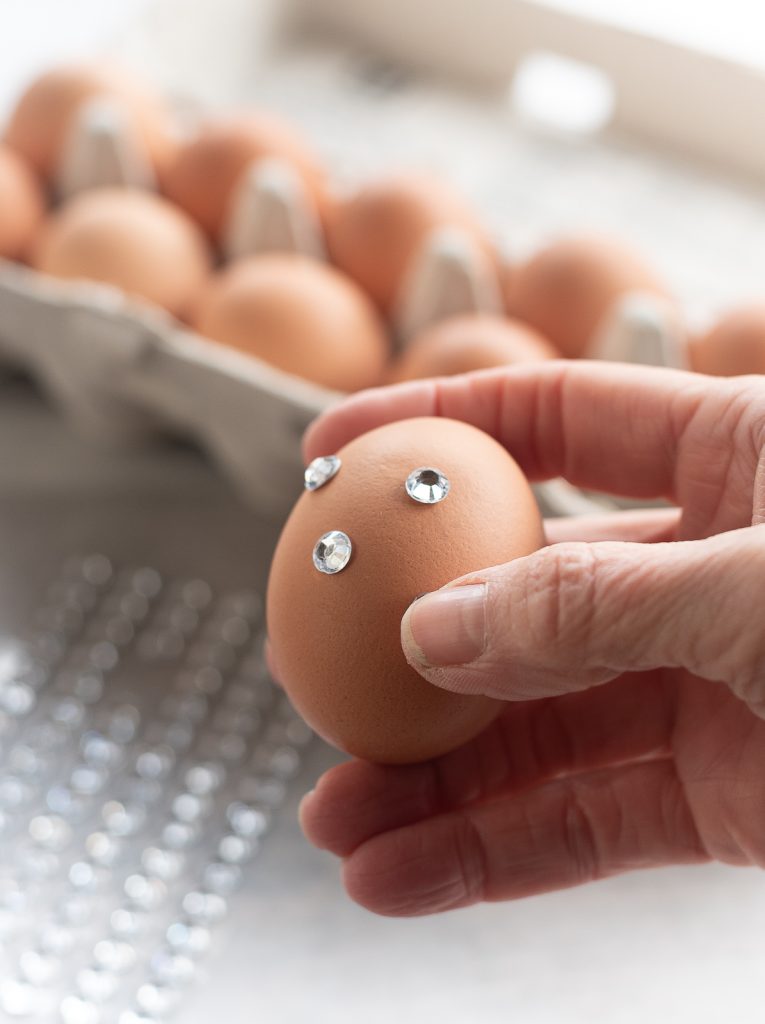 How To Decorate Easter Eggs with Rhinestones, Pearls & Flowers - It All Started With Paint