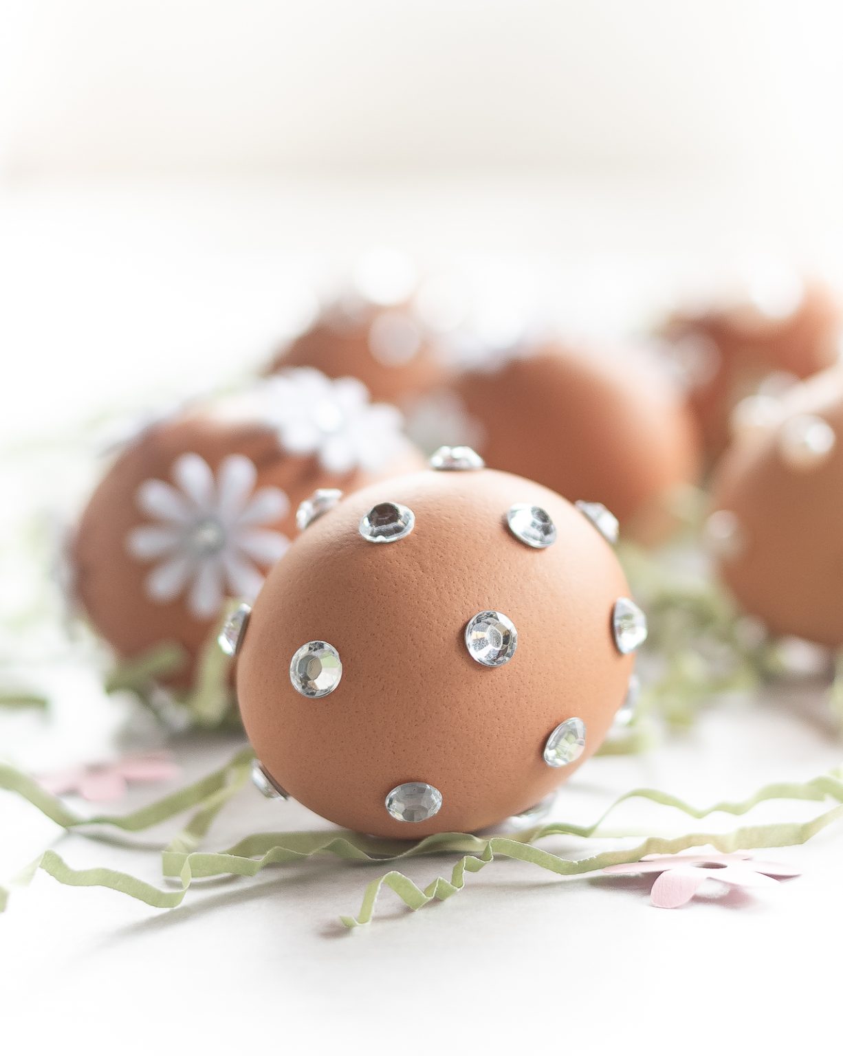 How To Decorate Easter Eggs with Rhinestones, Pearls & Flowers - It All Started With Paint