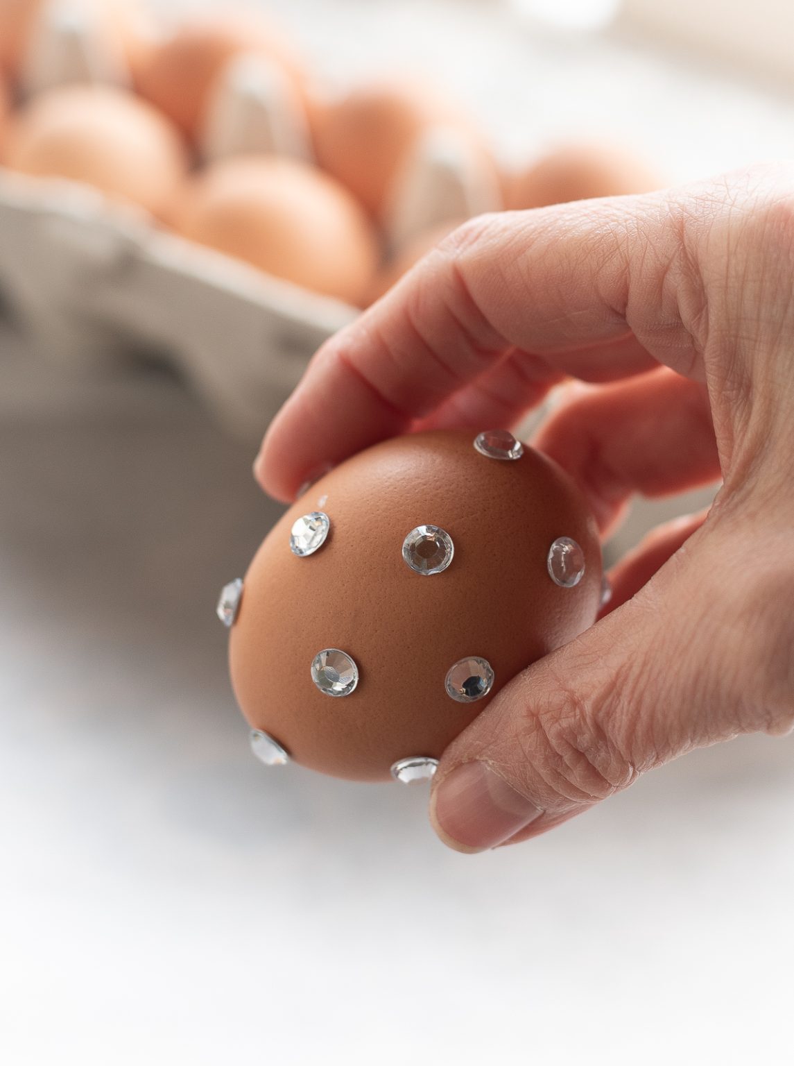 How To Decorate Easter Eggs with Rhinestones, Pearls & Flowers - It All Started With Paint